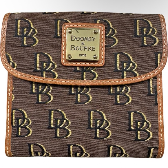 Dooney & Bourke | Bags | Vintage Dooney Bourke Signature Logo Bifold ...